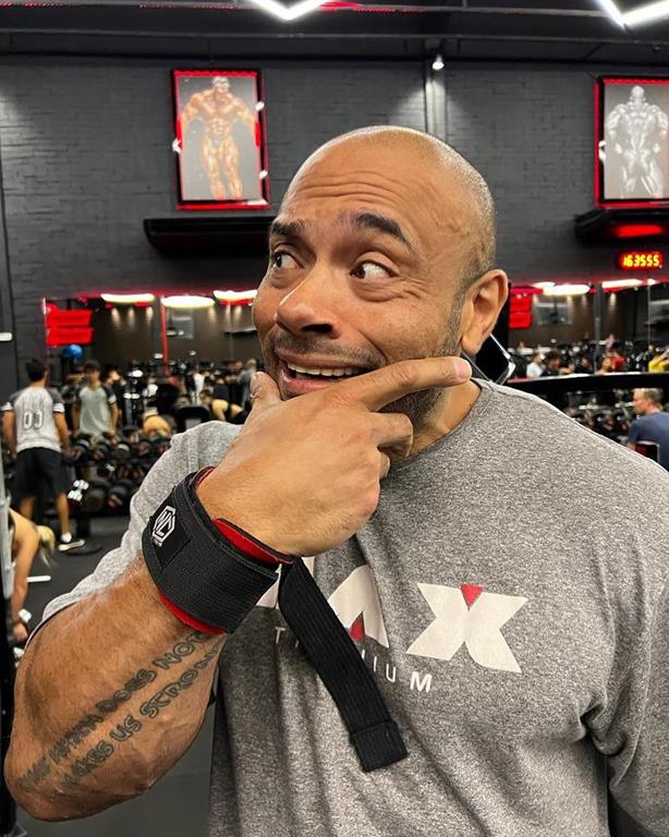 Julio Balestrin - Biografia e Artigos sobre Fisiculturismo | Max Titanium